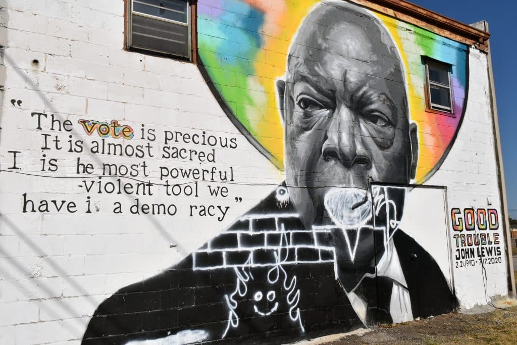 Warner Robins artist reacts to vandalized voting mural: "An opportunity ...