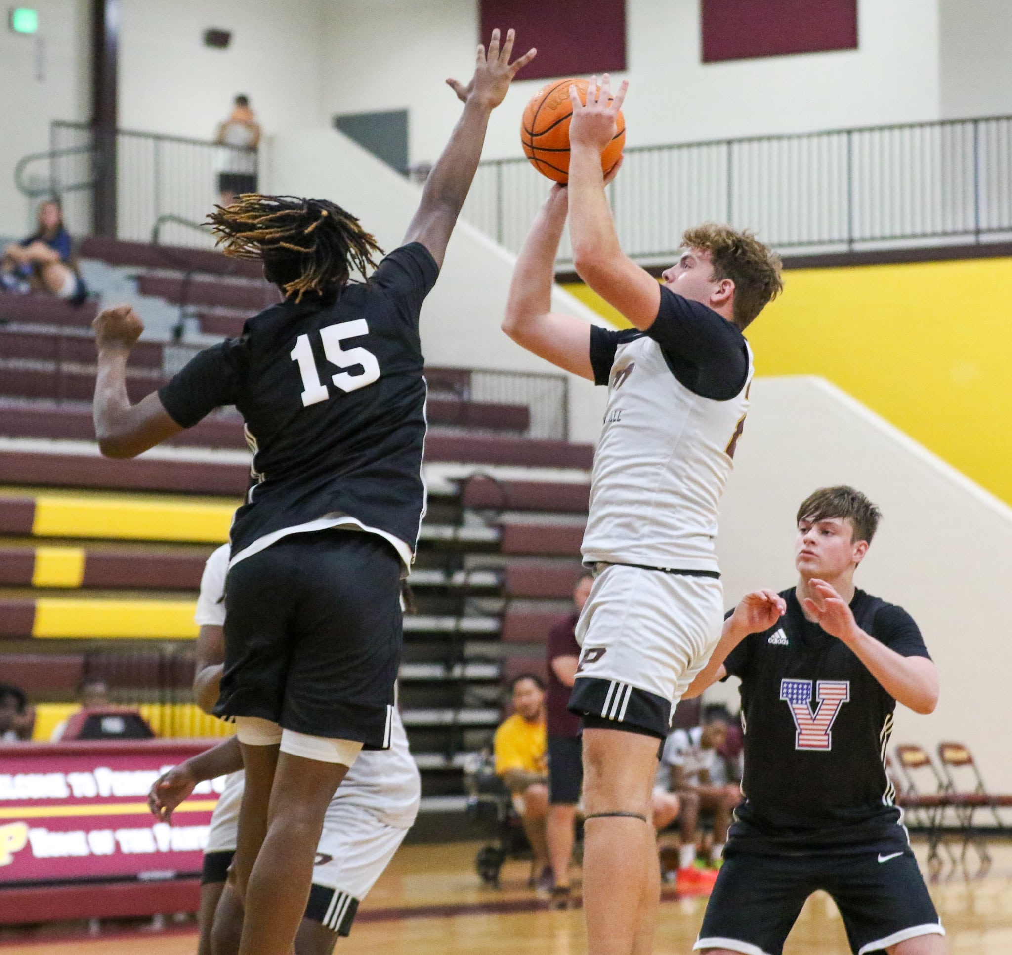 PHOTOS: Perry Panthers basketball scrimmage versus Veterans – Houston ...