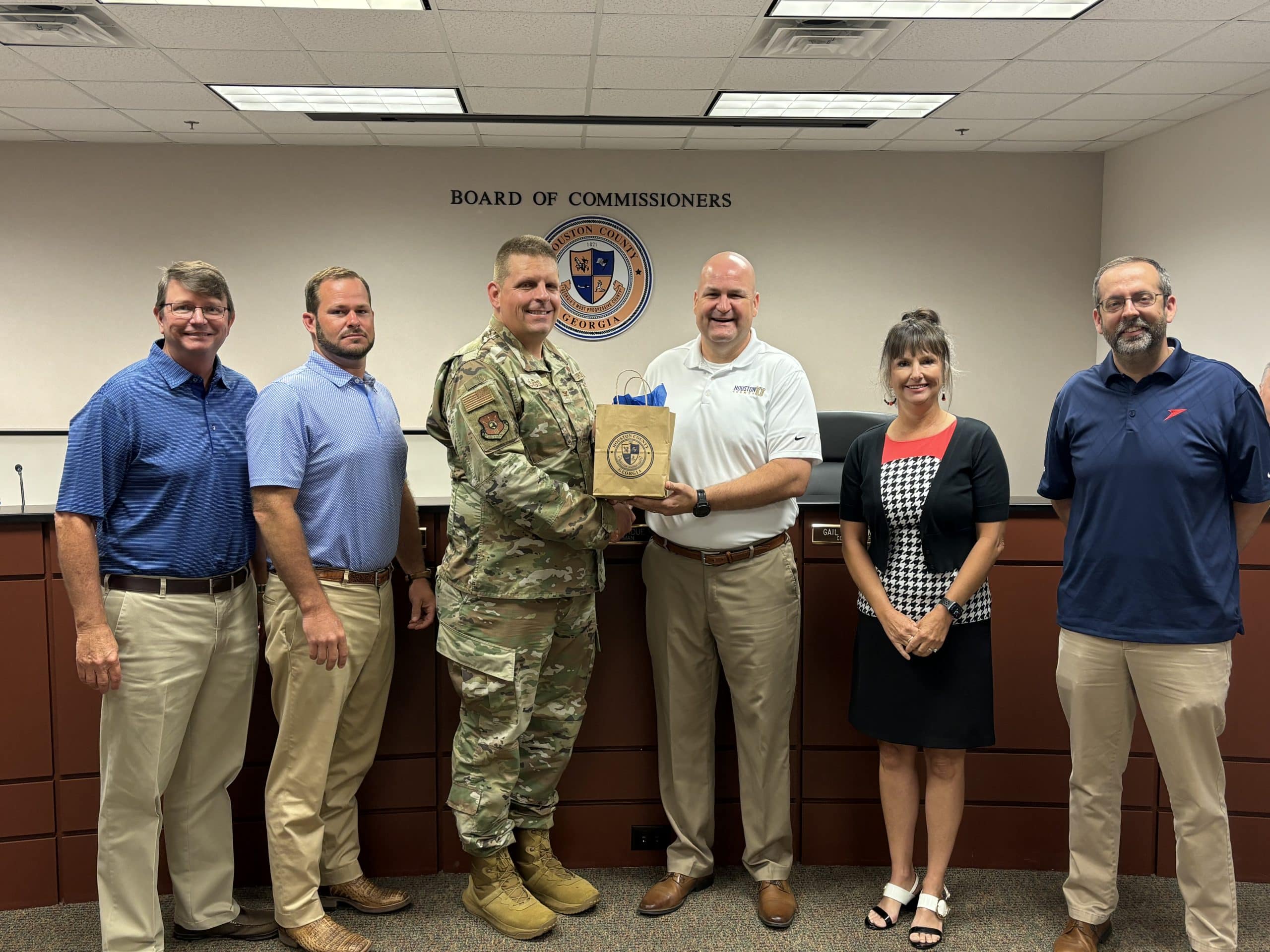 Commissioners learn sustainment and remember the flood of 1994 ...