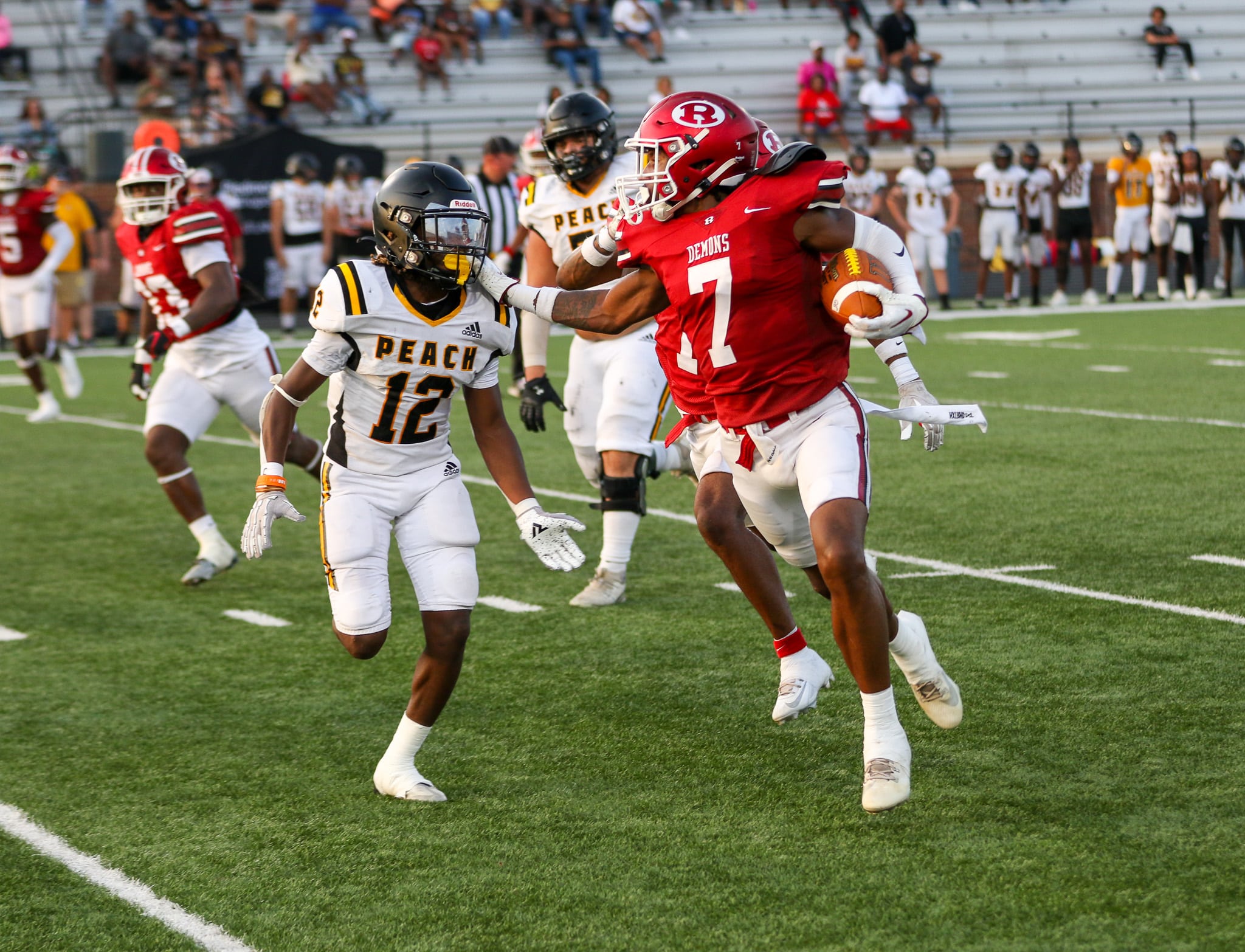Warner Robins football warms up in scrimmage against Peach County ...