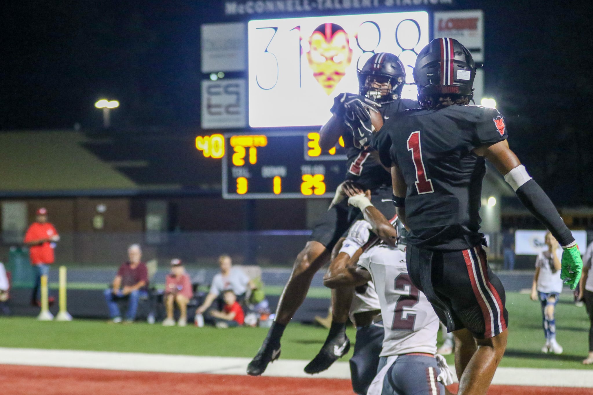 PHOTOS: Warner Robins football hosts Benedictine – Houston Home Journal